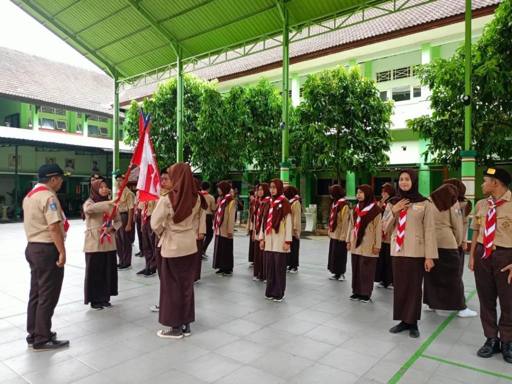 Pengukuhan Bantara dan Laksana Pramuka MAN 1 Mataram - MAN 1 MATARAM